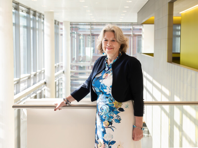 Aansluiten bij grotere maatschappelijke problemen - Audit Magazine