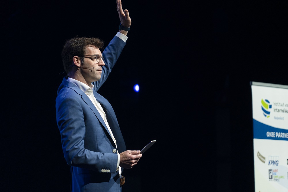 Humor en inhoud moeten in balans zijn - Audit Magazine