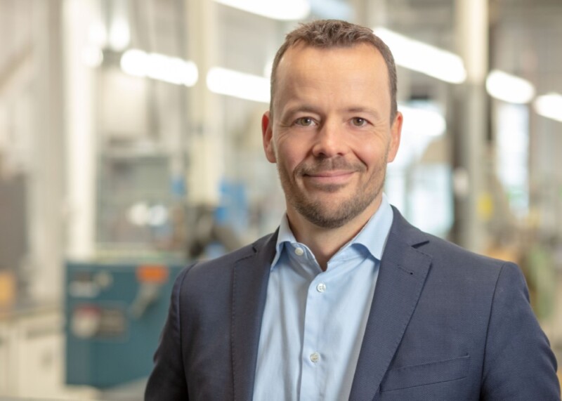 Waarom Roland Gelauff zichzelf liever hofnar dan politieagent noemt ...